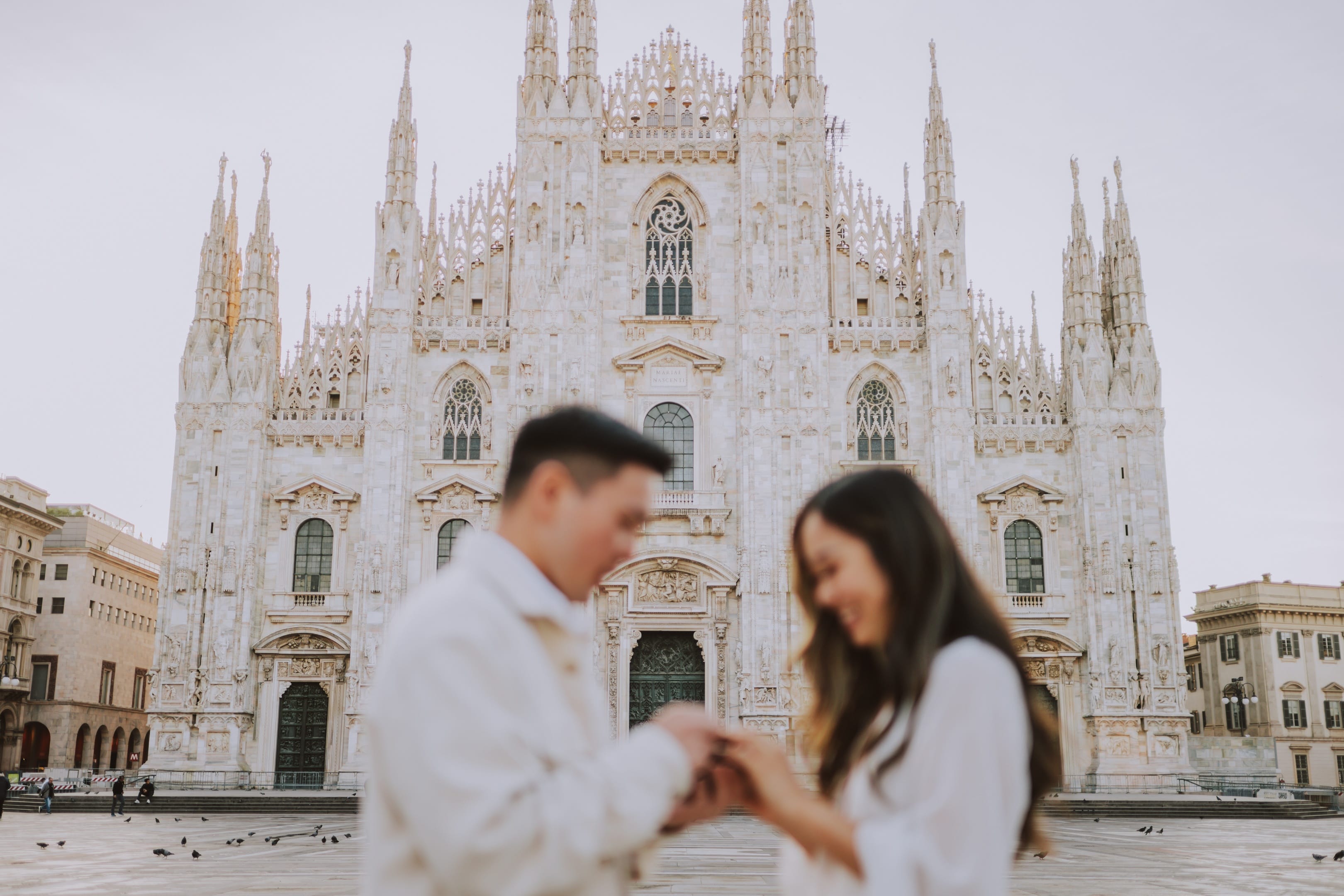 Milan proposal photographer in Piazza Duomo | Samantha Smilovic